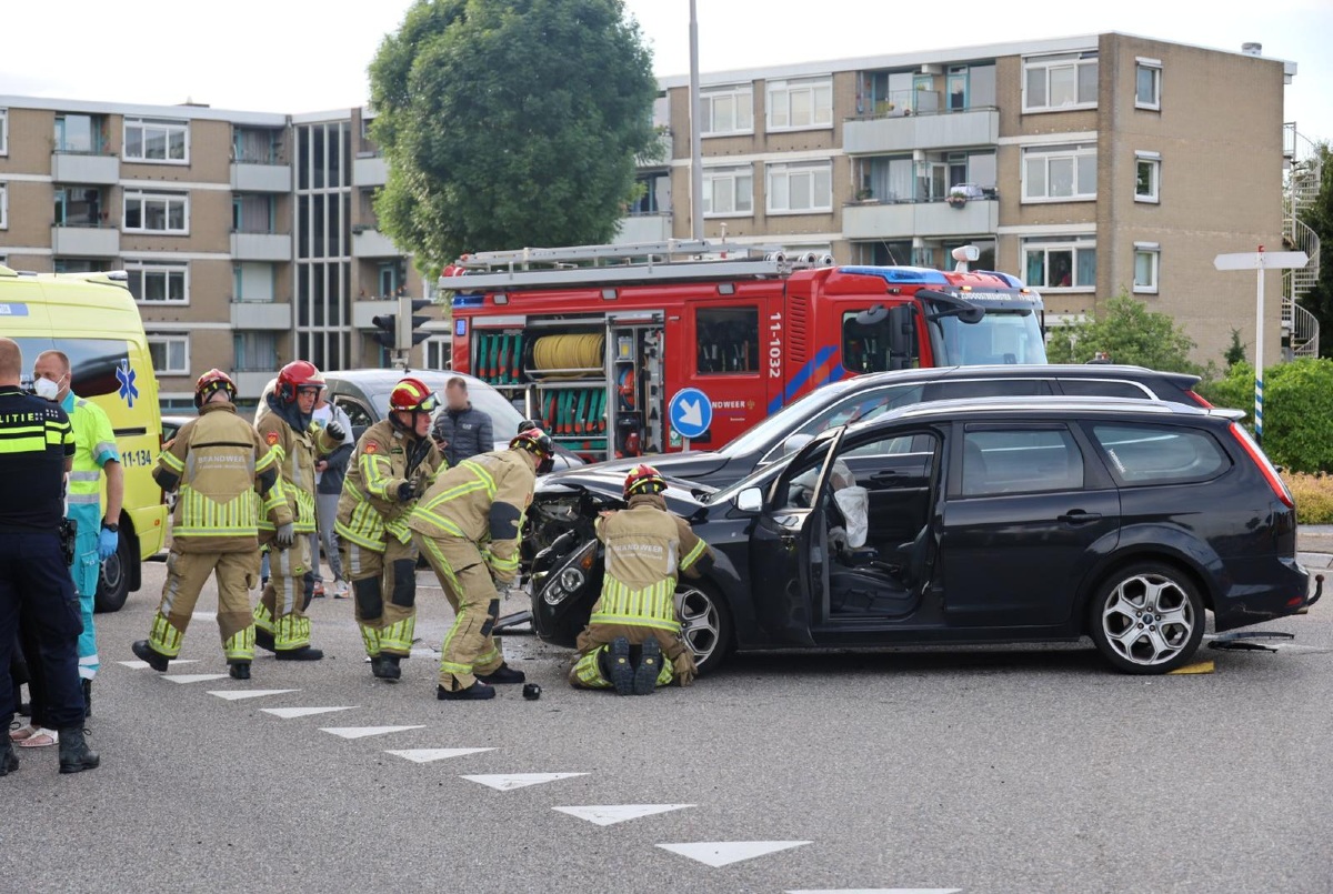 Botsing op de Purmerenderweg in Zuidoostbeemster