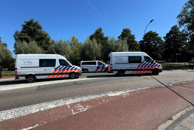 Vrouw overleden na aanrijding met vrachtwagen | Lokale Omroep Volendam Edam