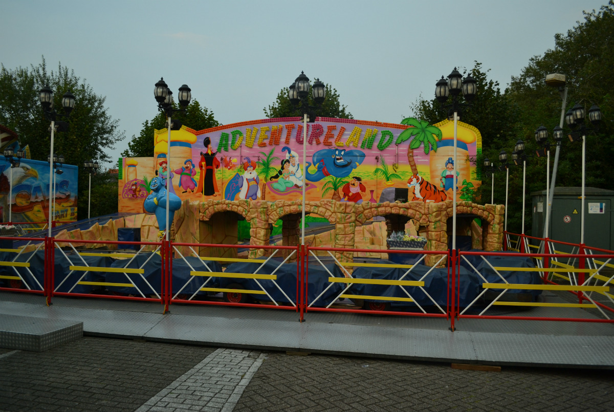 Opbouw kermis in Edam nadert einde | Lokale Omroep Volendam Edam